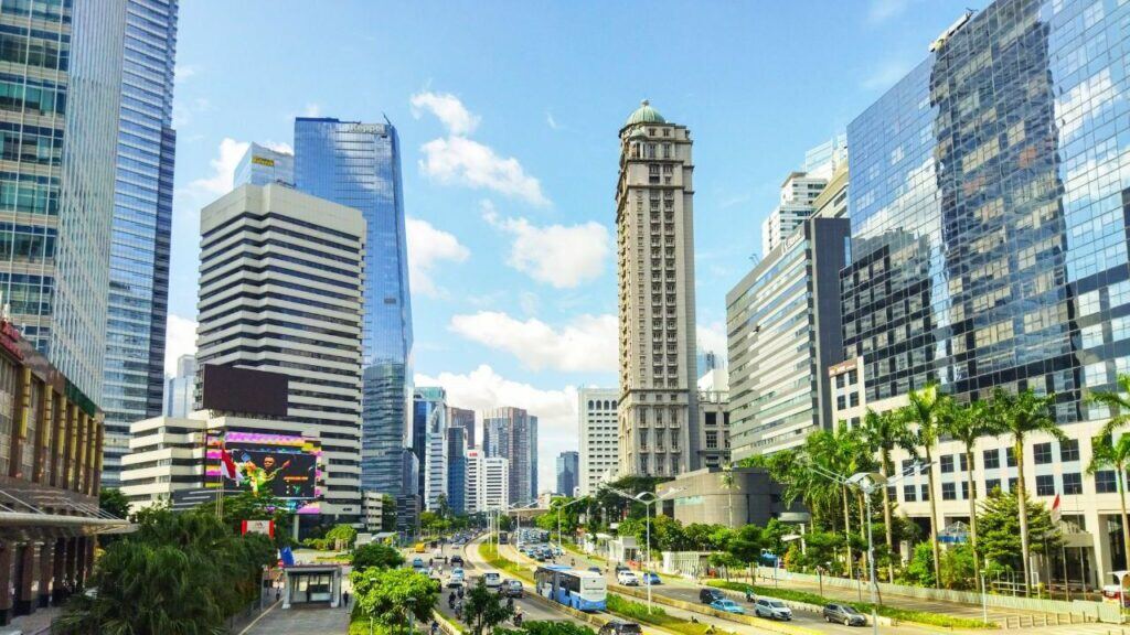 Indonesia Embraces the 4-Day Work Week: Achieving Work-Life Balance