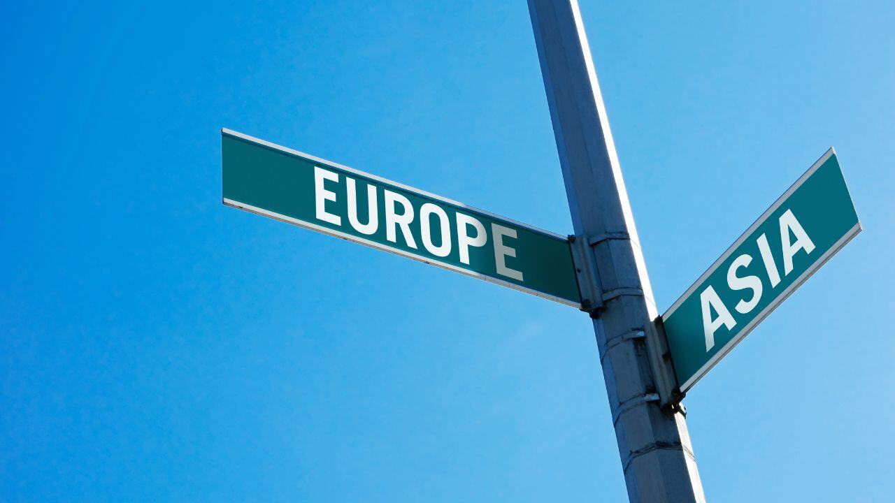 Seamless Cross-Border Hiring Between Asia and Europe
